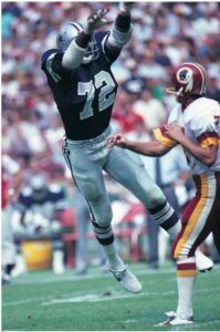 Top 10 Tallest NFL Players of All Time (Updated 2025)