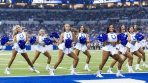 How Much Do NFL Cheerleaders Make? (Salary Breakdown 2026)